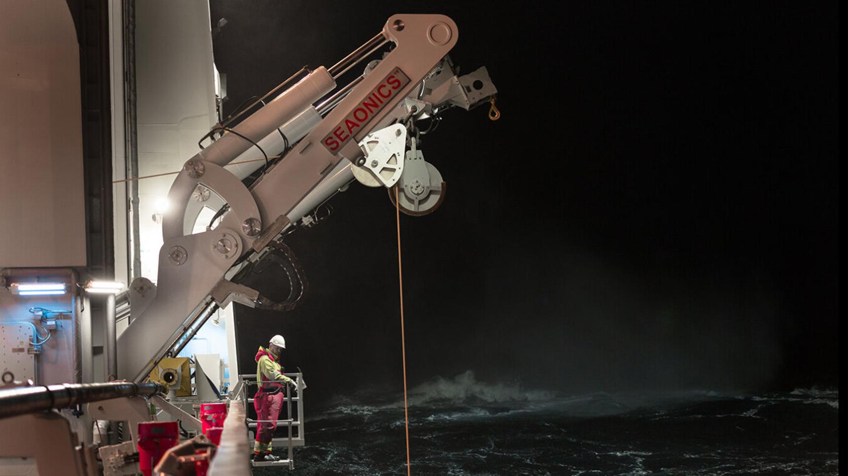 SEAONICS electric lifting and handling equipment for marine research | Business Norway